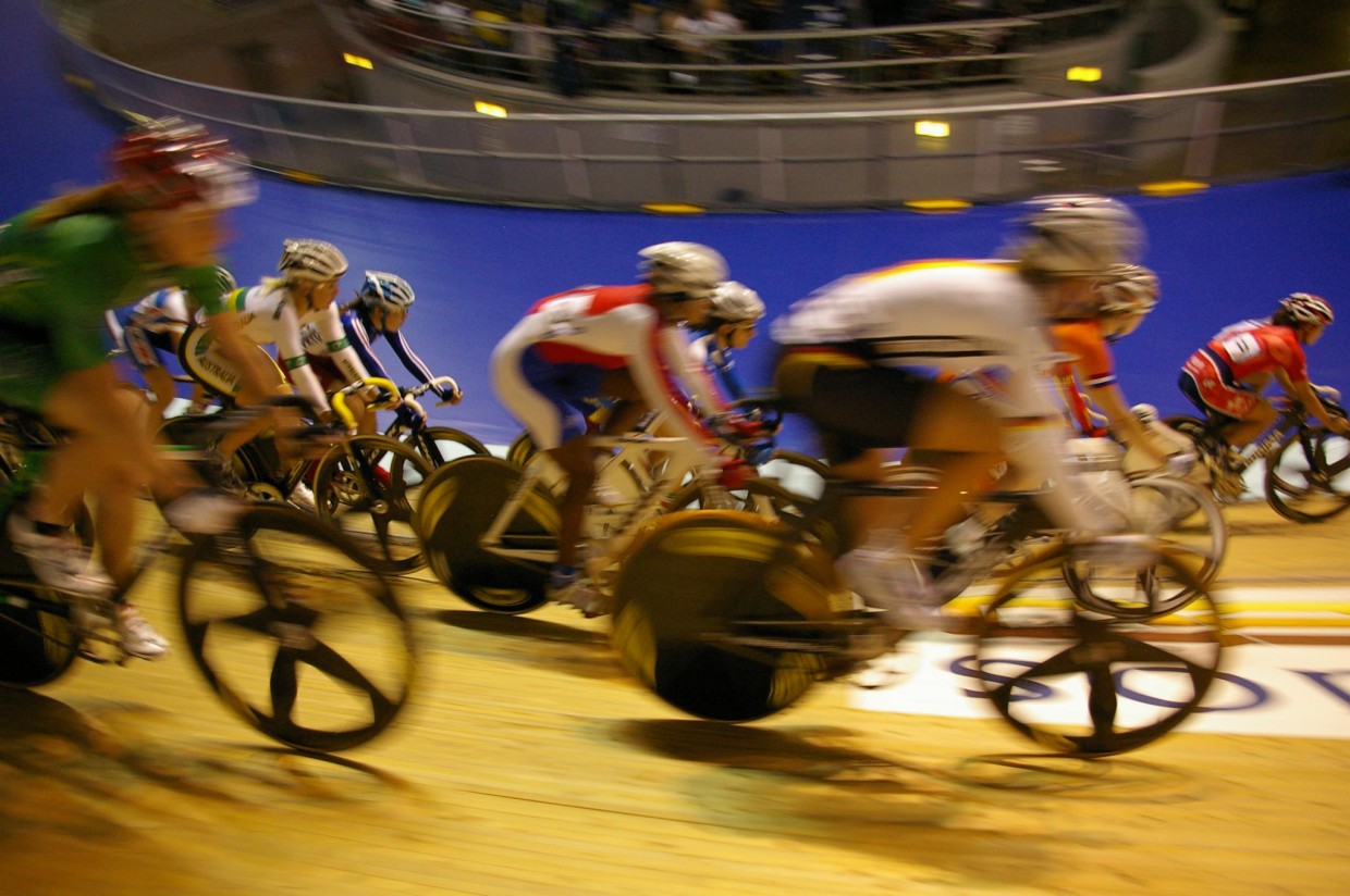 Track racing demystified – RIDE ON